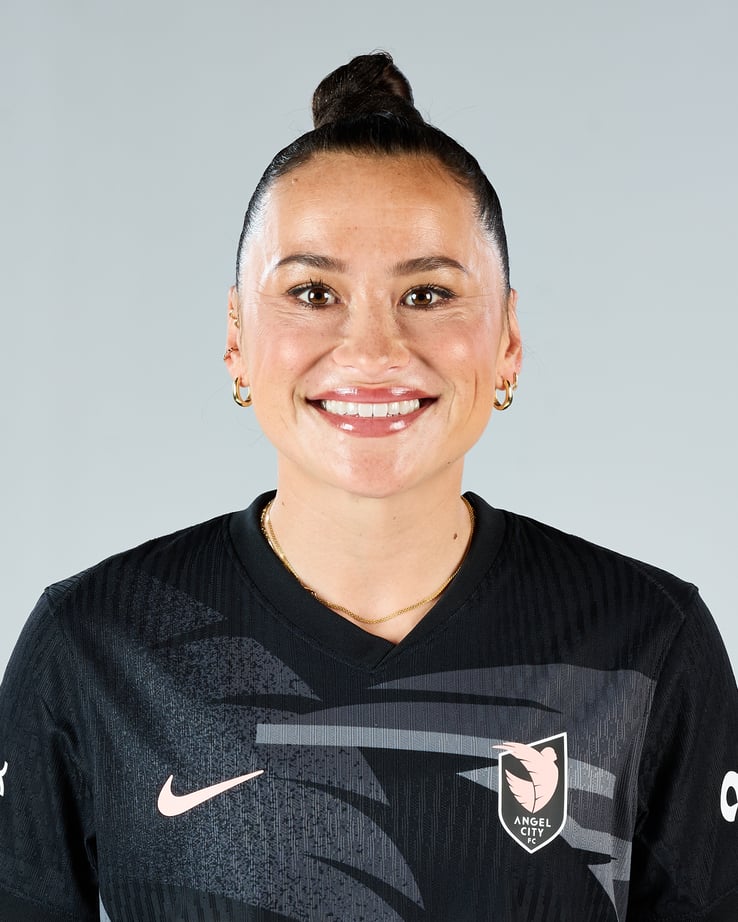 Alexandra Lowe Riley