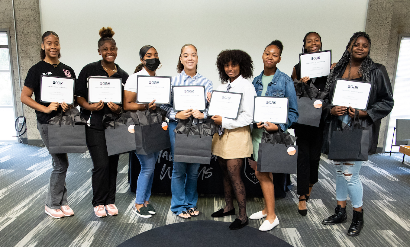 Angel City FC Officially Signs 2022 NWSL Expansion Draft Picks ...