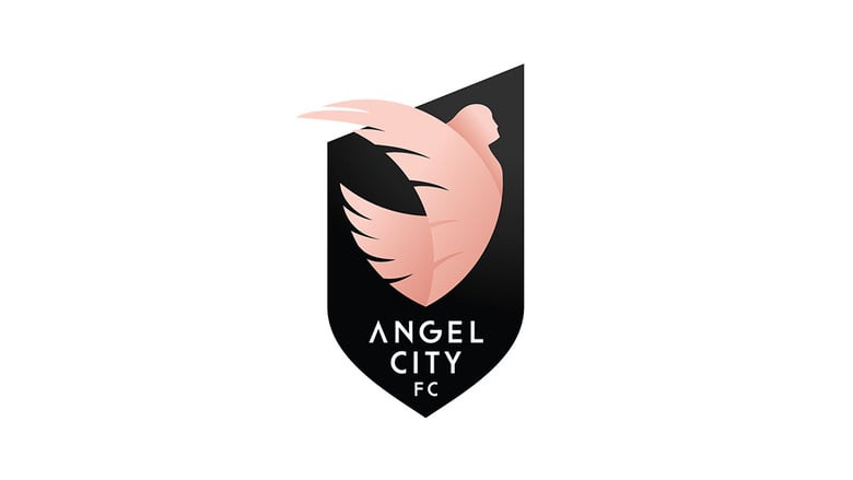 Angel City Signs Icelandic International Sveindís Jónsdóttir